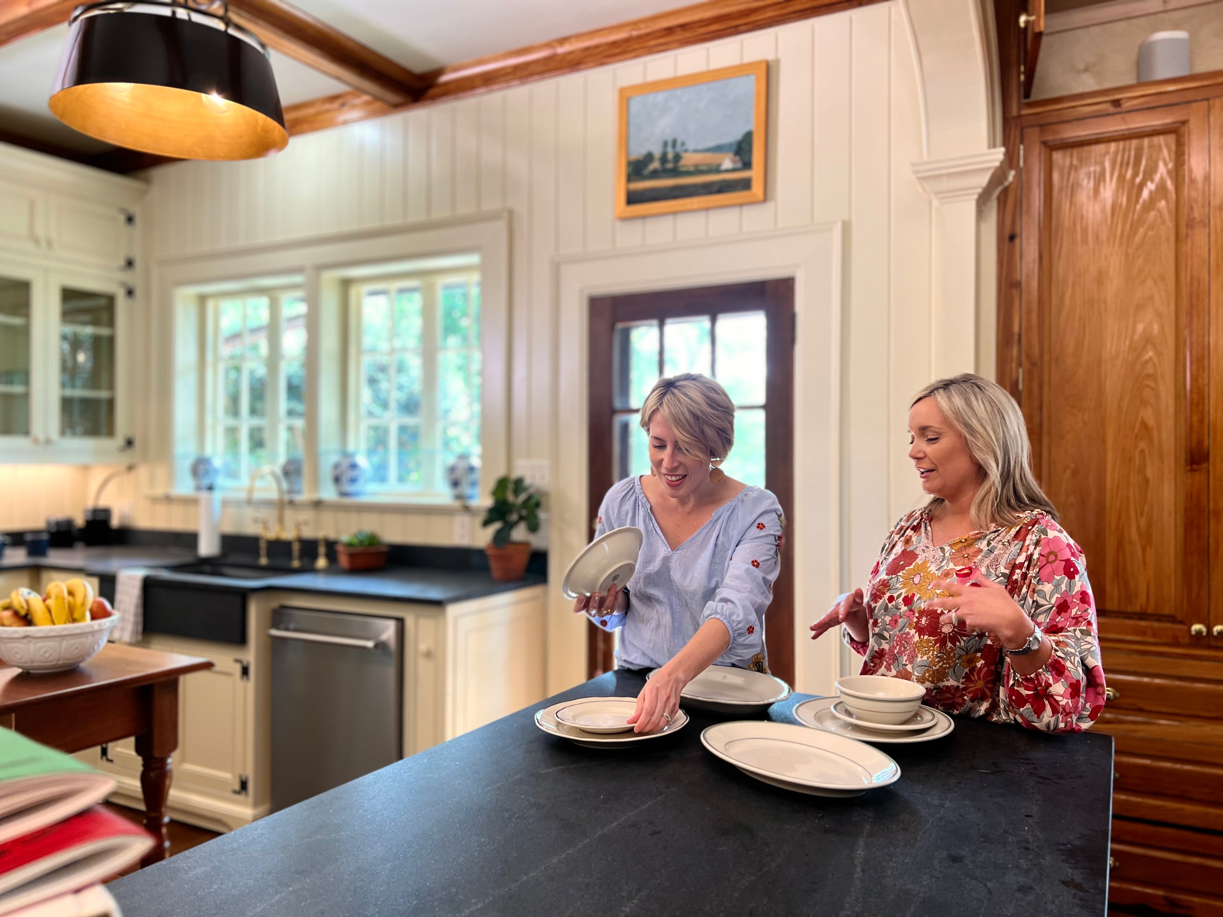 Home for the Holidays: With Mallorie Rasberry – Laurel Mercantile