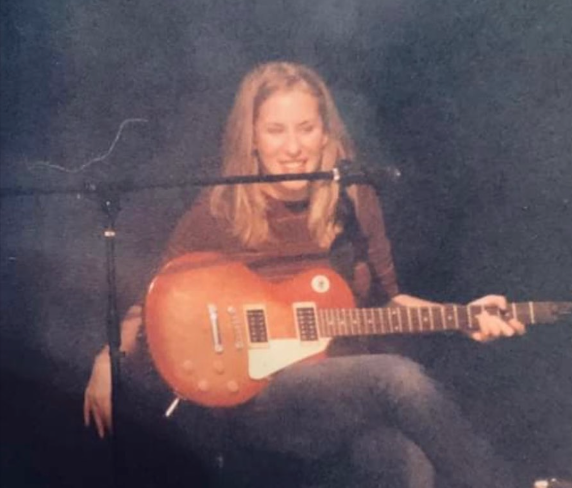 Sunday's Maria – Laurel Mercantile