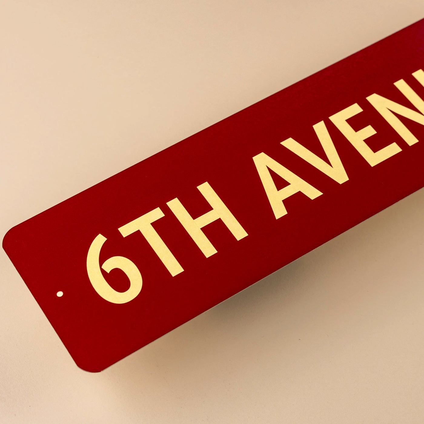 6th Ave Directional Sign – Laurel Mercantile
