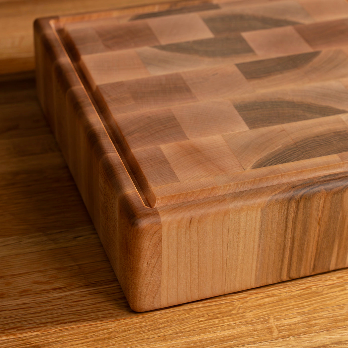 Maple End Grain Square Butcher Block with Juice Groove – Laurel Mercantile